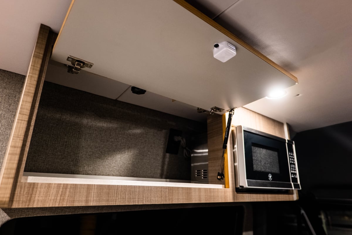 Classic | Mercedes Sprinter 144 | Titan Vans