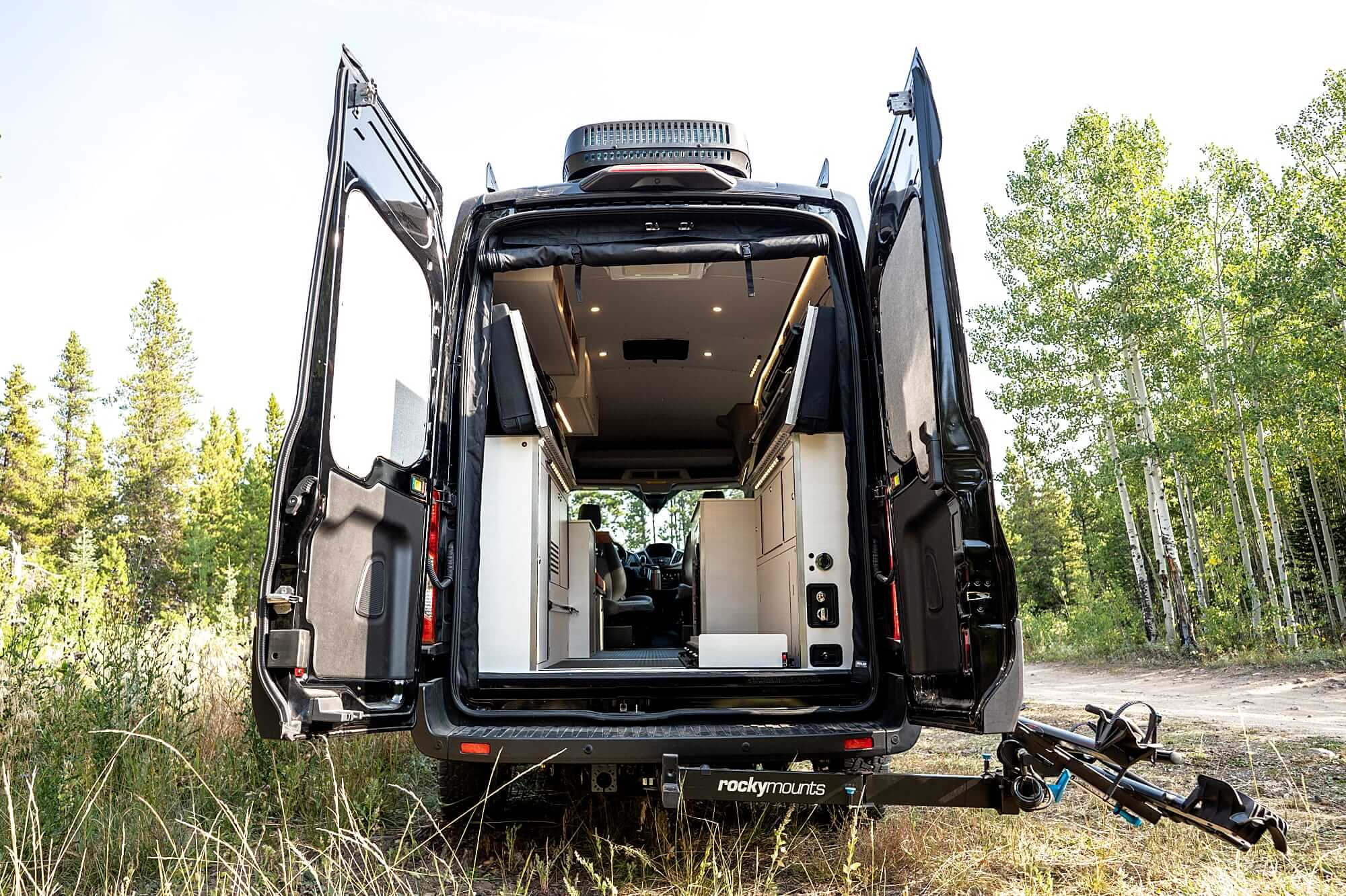 Metis | Ford Transit 148 | Titan Vans